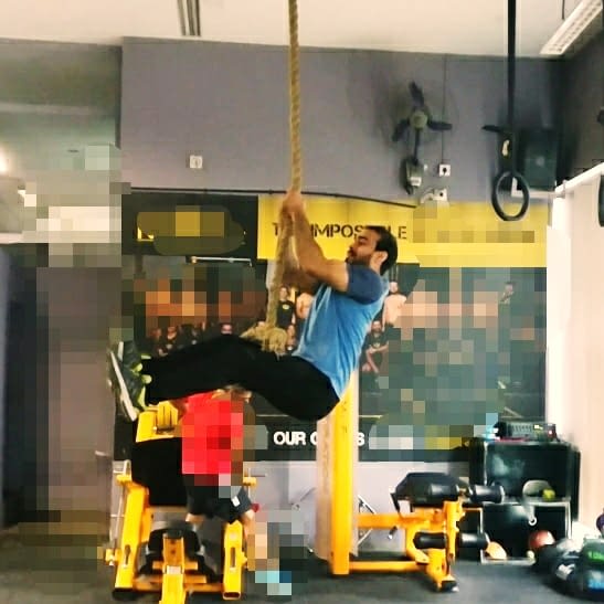 How to do Rope climbing ? and its Benefits - Functional Fitness Blog